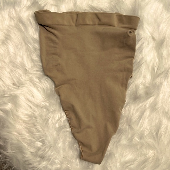SKIMS | Intimates & Sleepwear | Skims High Waisted Thongsbeigesz M ...